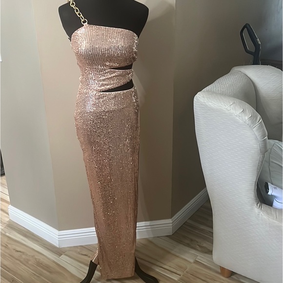 Hera Collection | Dresses | New Hera Colection Rose Gold Sequin Dress ...